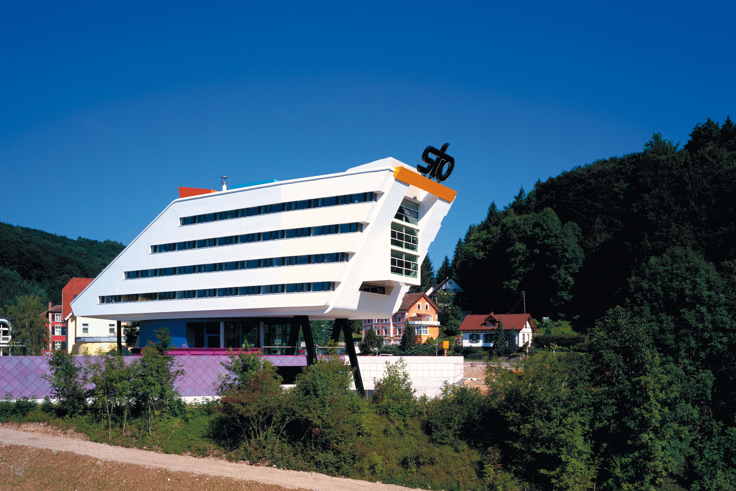 Origine de la marque Sto : famille allemande Stotmeister